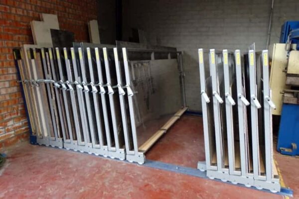 Mobile frames rack: Manual - Eurostorage