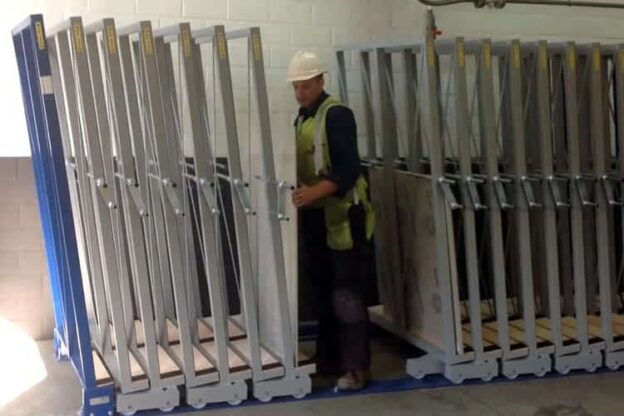 Mobile frames rack: Manual - Eurostorage